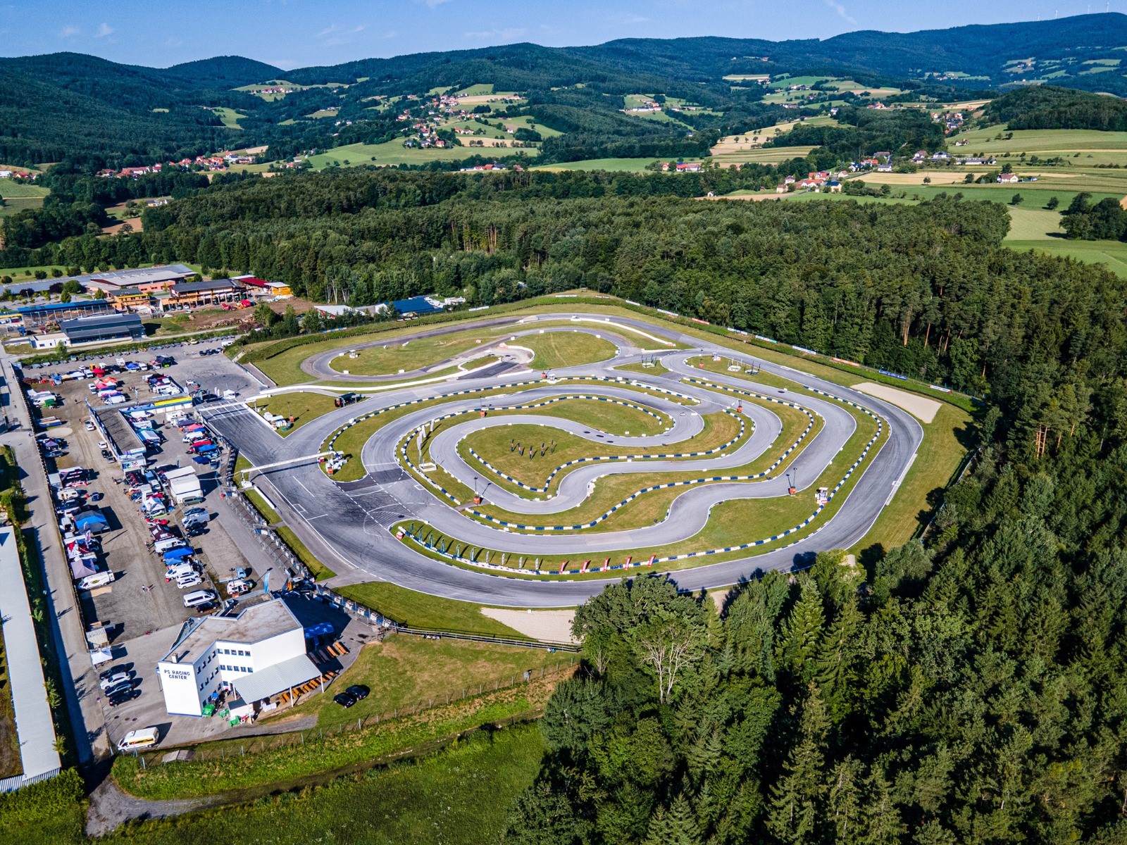 Unterkünfte - PS Racing Center